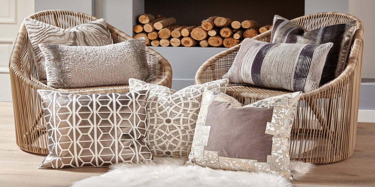 Why decorating with throw pillows is key to create the ultimate home!